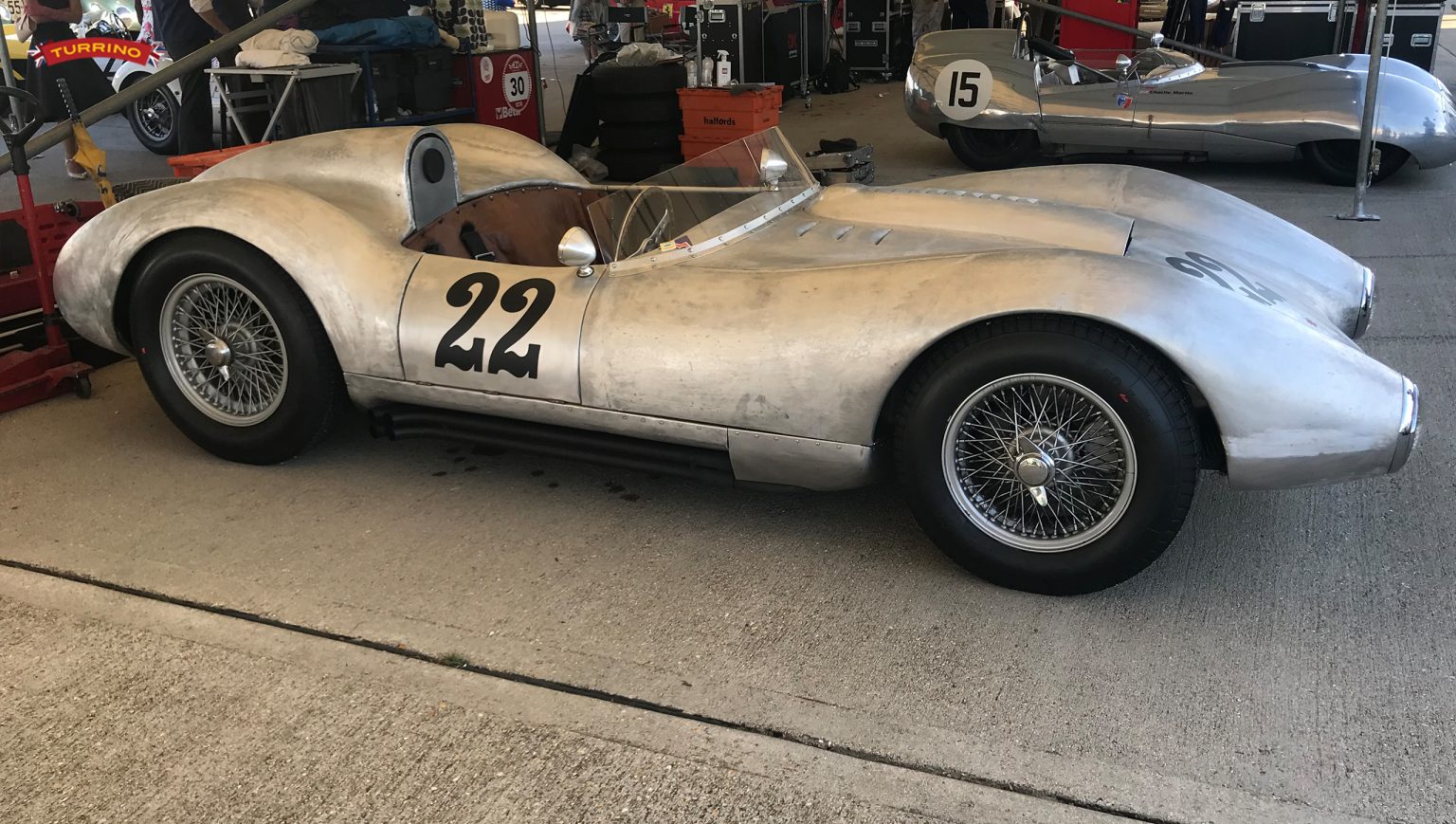 Horizontal Portfolio - Turrino Wire Wheels