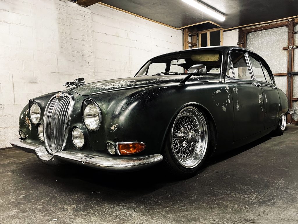 Jaguar – Turrino Wire Wheels