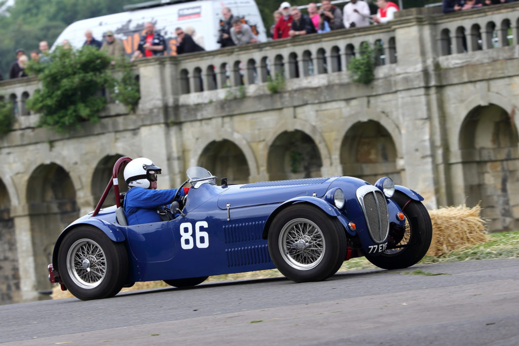 Daimler Dart Special Turrino Wire Wheels